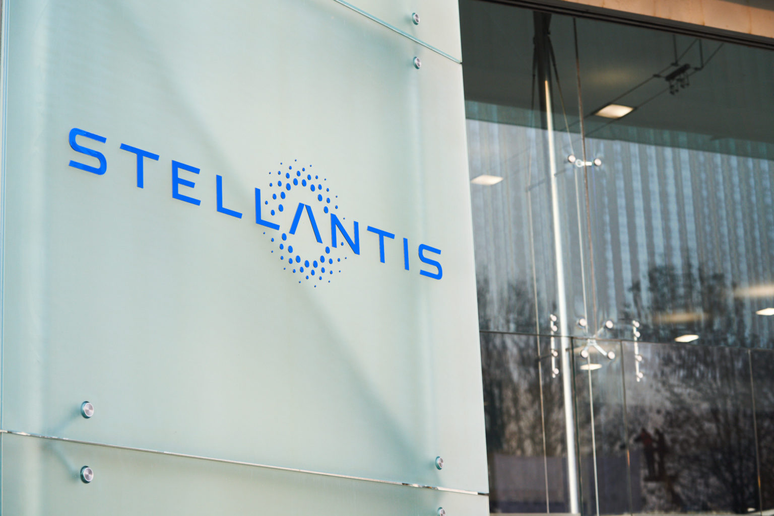 [Dossier] Stellantis - Le Trois