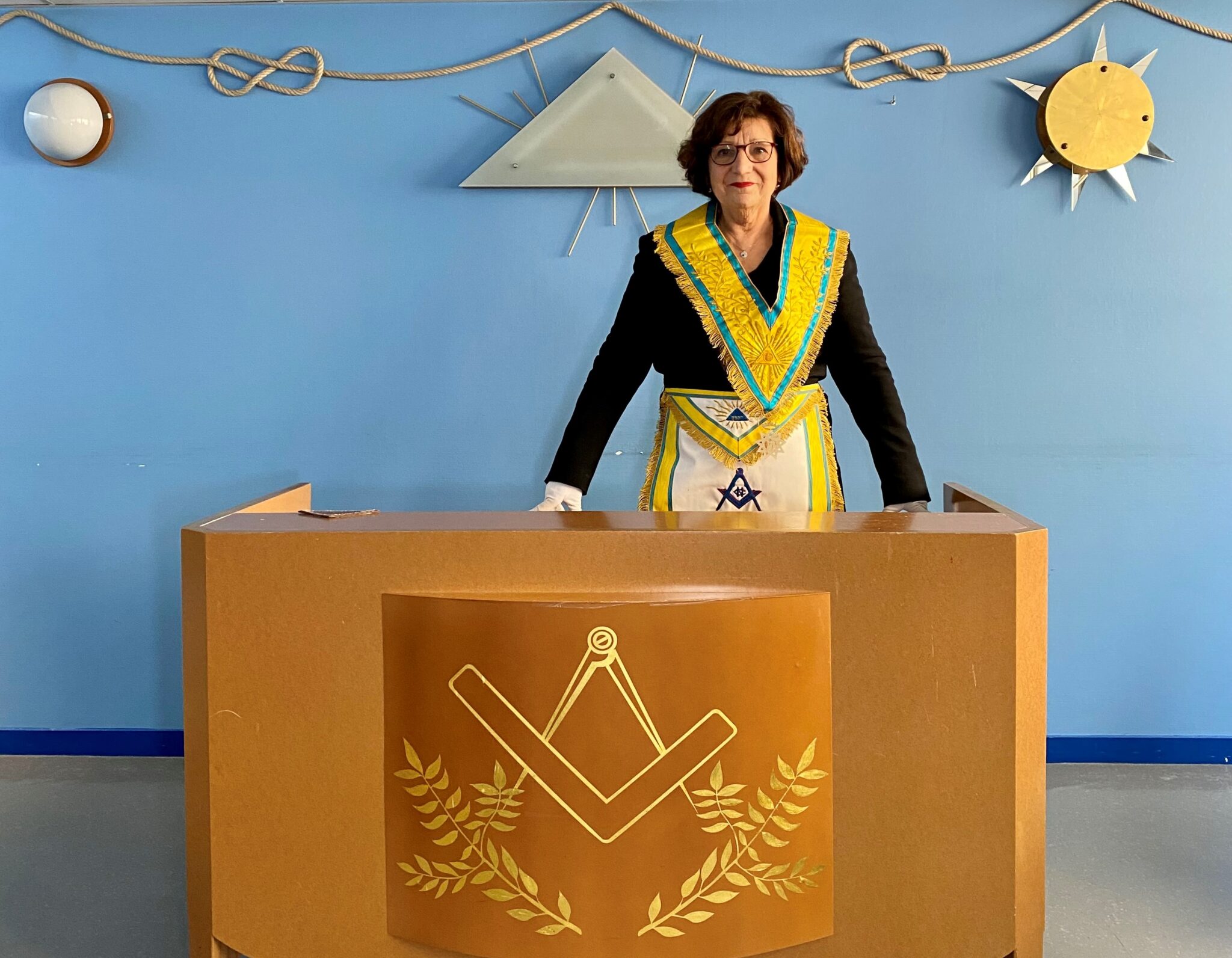 « La pratique de la franc-maçonnerie permet de se sentir plus utile à ...