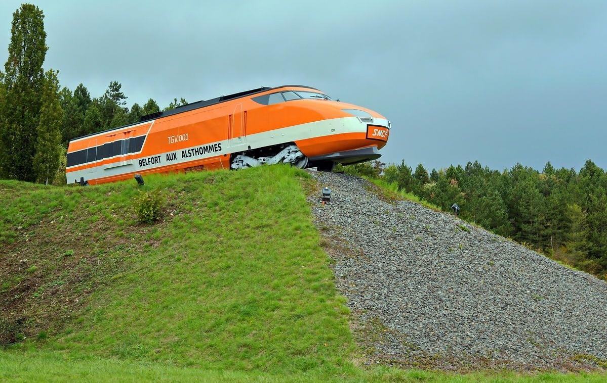Le designer du TGV, Jacques Cooper, est mort